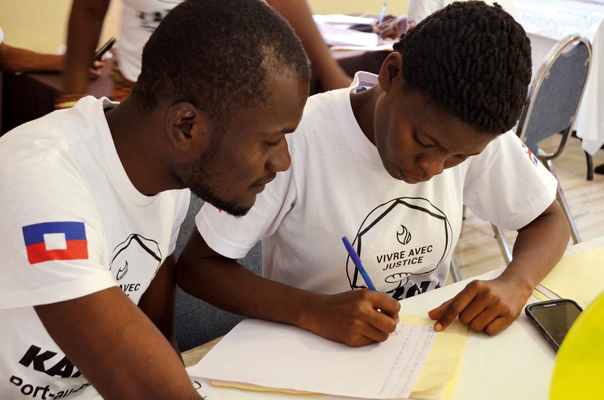 Articles: Living justly - Tearfund Learn